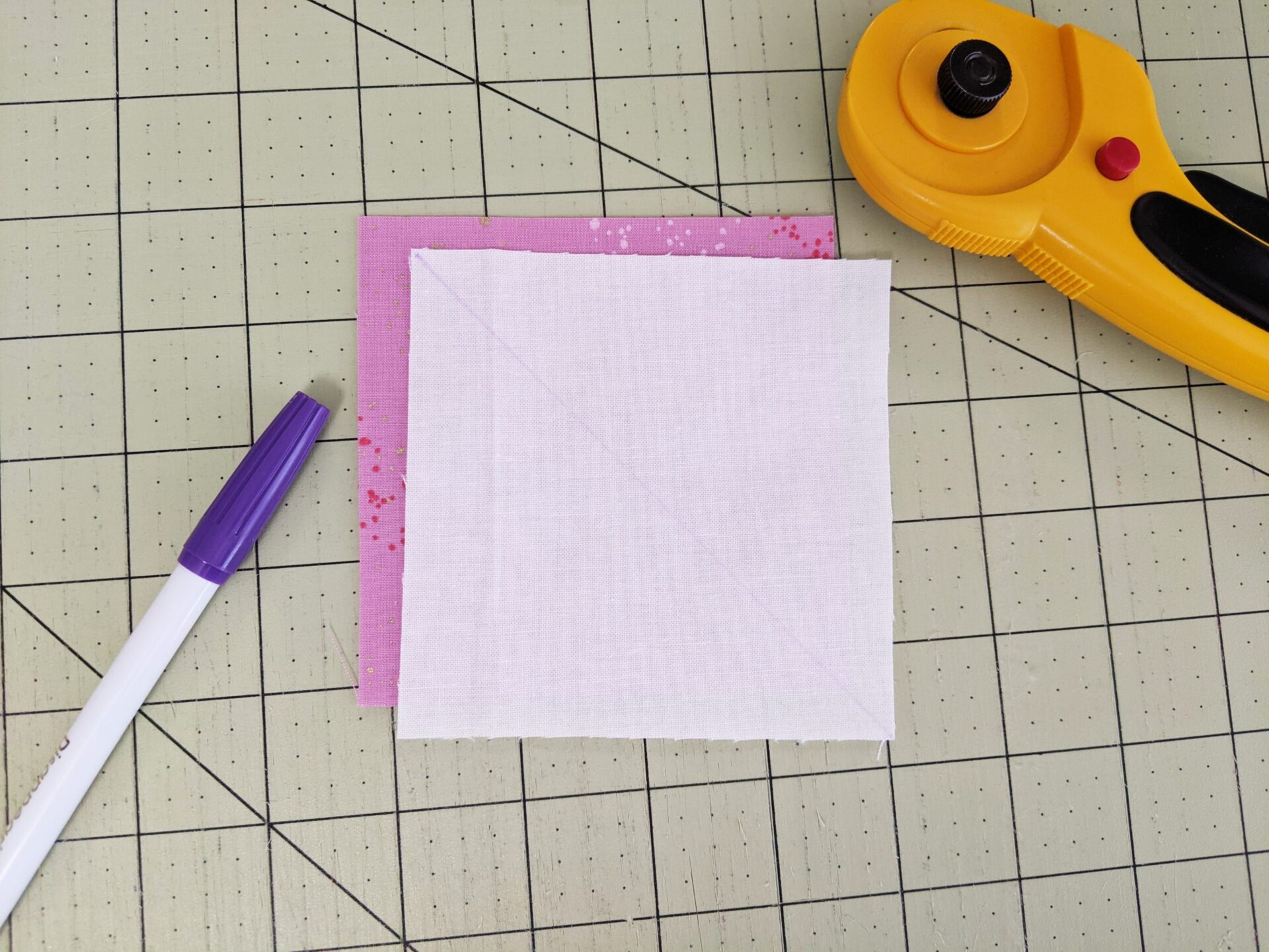 All About Half Square Triangles: How to Make Them (without bias edges ...