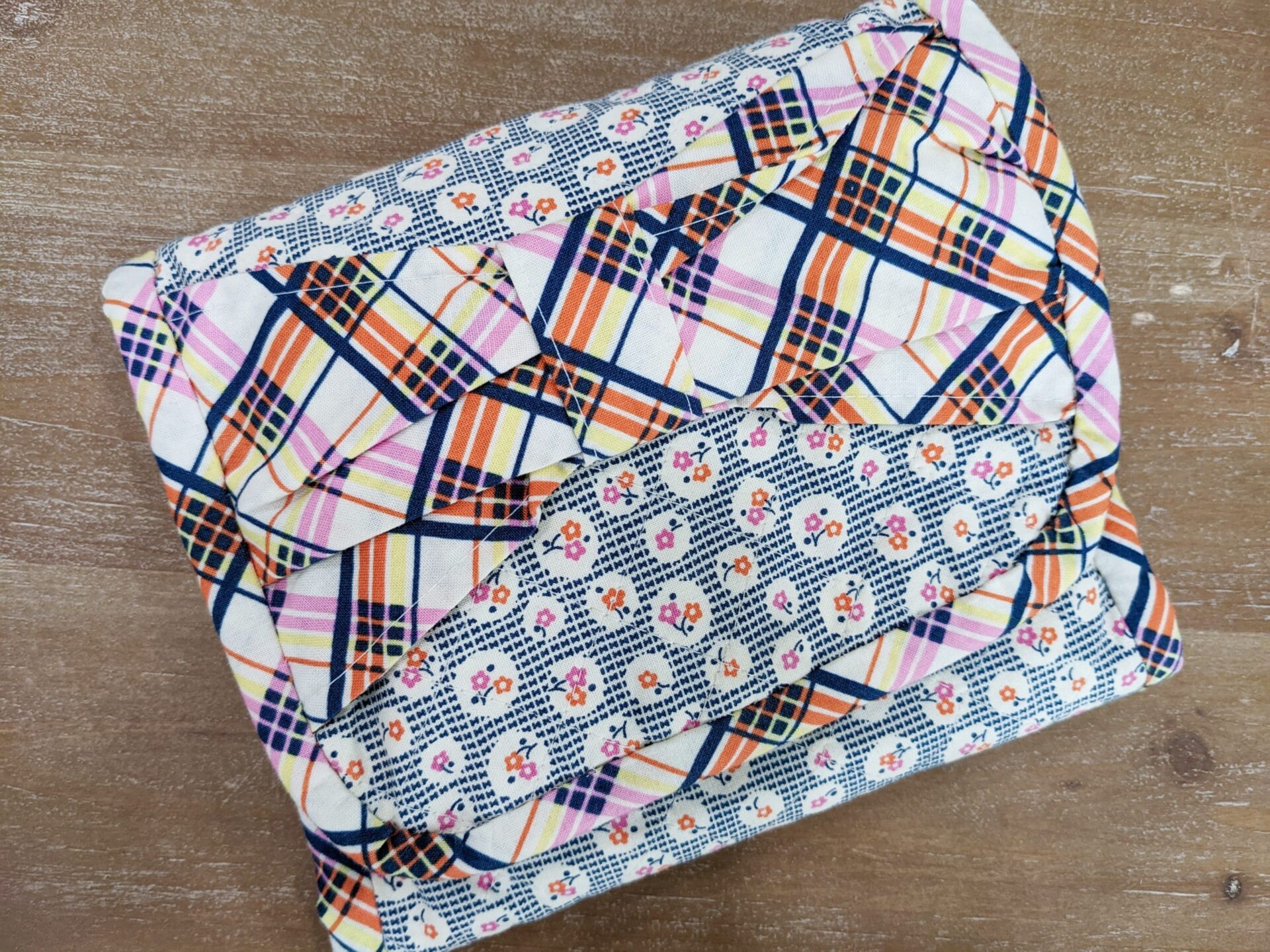 Perfect Hand Binding Tips – slightly biased quilts