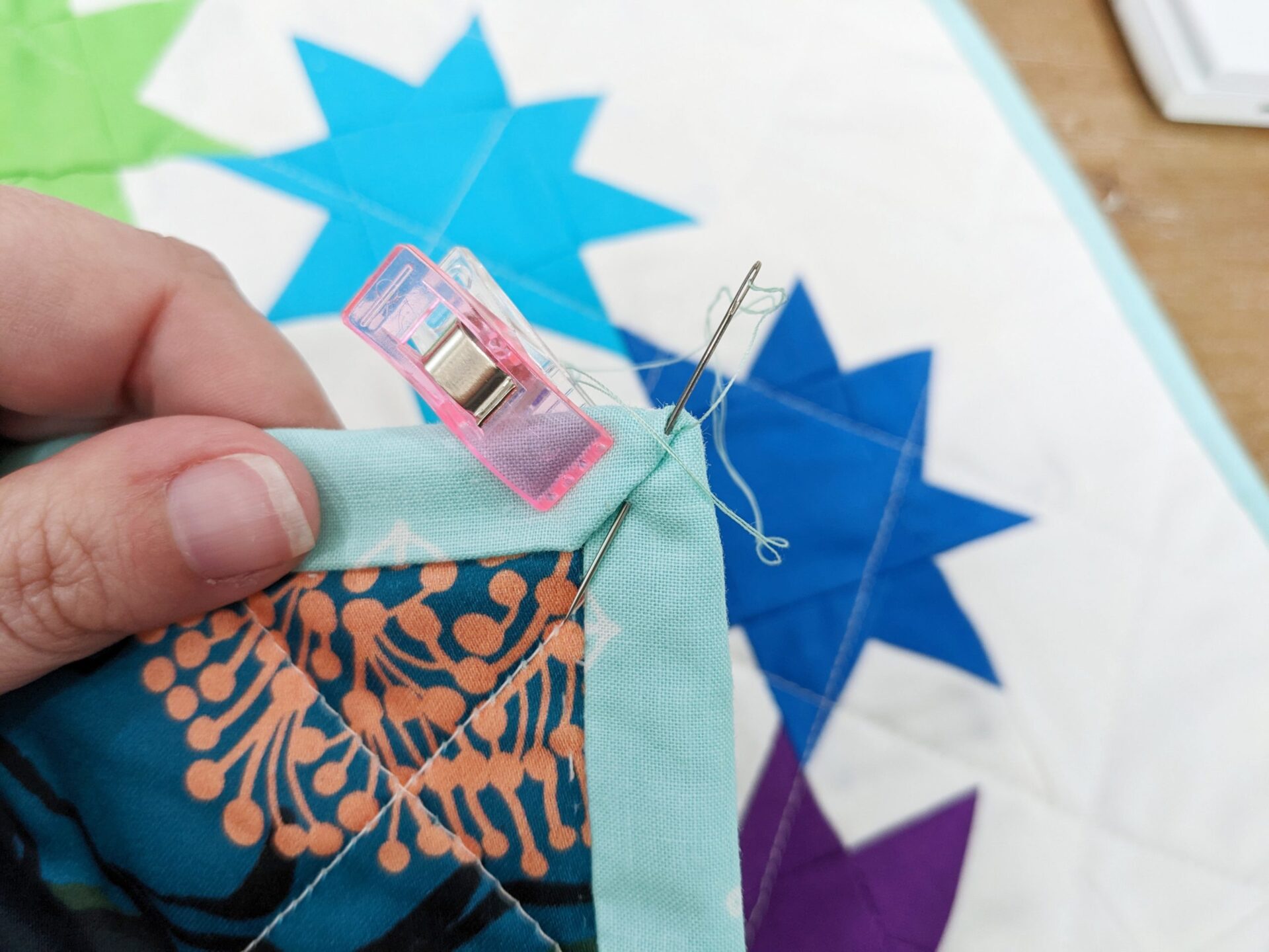 Perfect Hand Binding Tips – slightly biased quilts