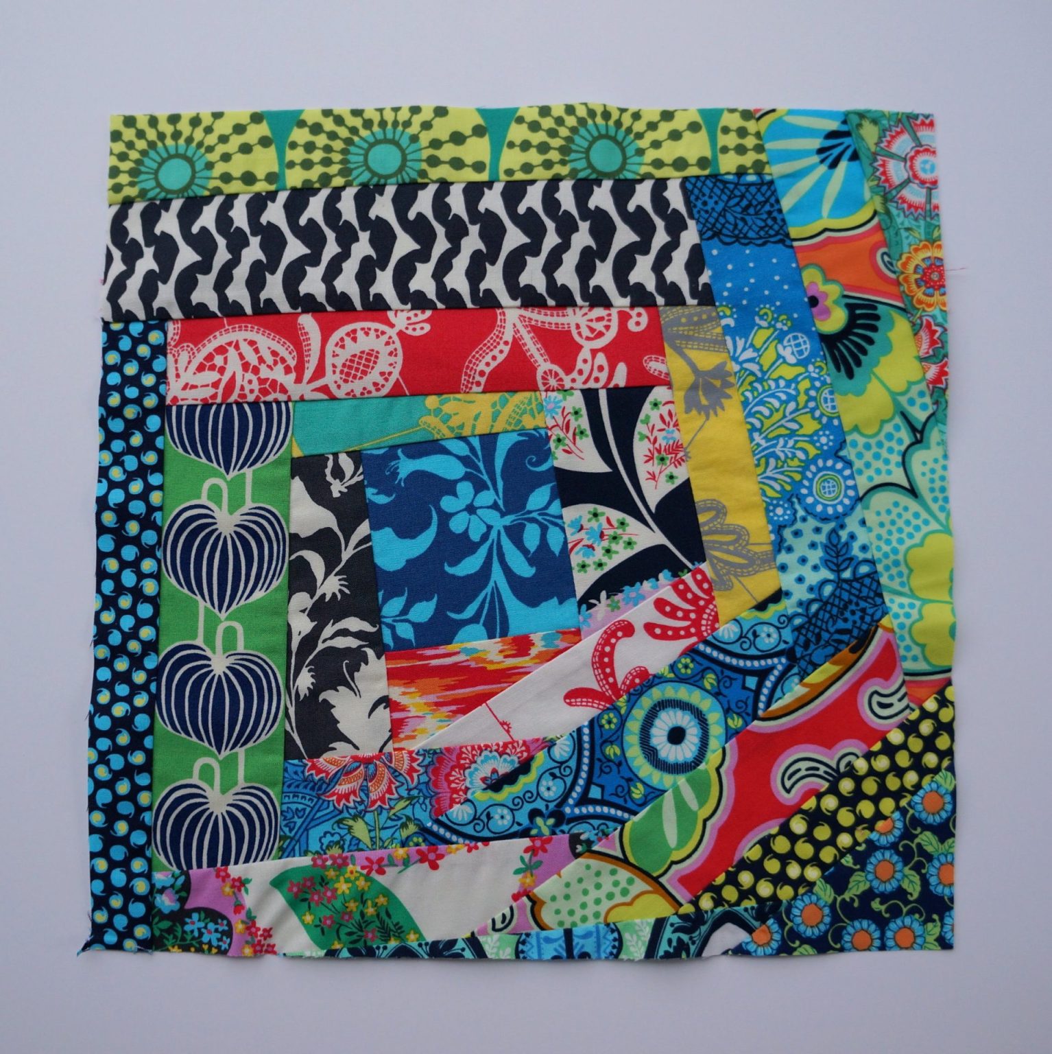 Quilt Trends to Watch for in 2025 – slightly biased quilts